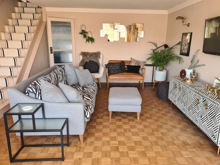 Modern House Near Beach & Centre - Steyning