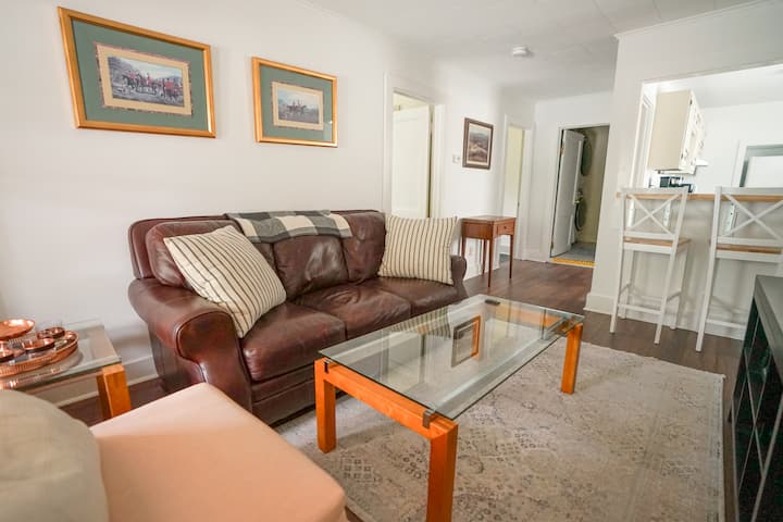 Perfectly Located Winooski 2br Apartment - Burlington, VT