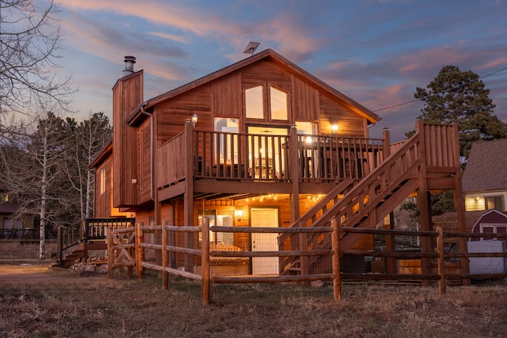 Hot Tub | Firepit | Games | Paved Rd | Mtn View - Staunton State Park, Pine