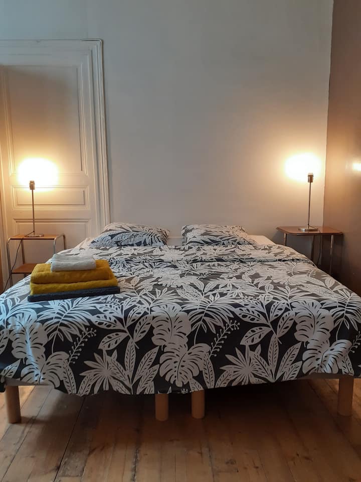Escapade Et Escale Au Centre Quimper - Quimper