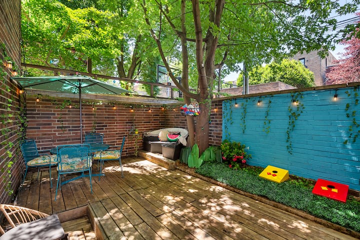 Marvelous & Cozy 3 Story Lincoln Park Apt | Depaul - Chicago, IL