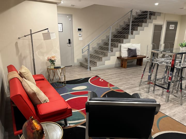 New 2-level Modern Loft - Hollywood/universal 1305 - West Hollywood, CA