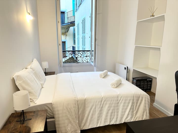 #2/4  Tiny, Cozy 1br, In A Prime Location Of Nice - Castel Plage - Nice