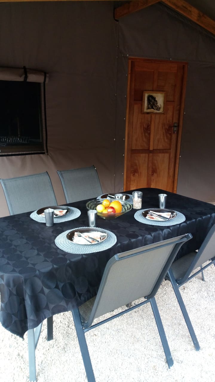Honey Nest Safari Tent
Glamping Near Rustenburg - Rustenburg