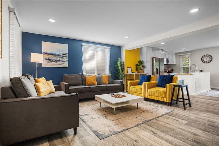 New | Modern 4br| Hottub & Spacious  | Close To Dc - Silver Spring, MD