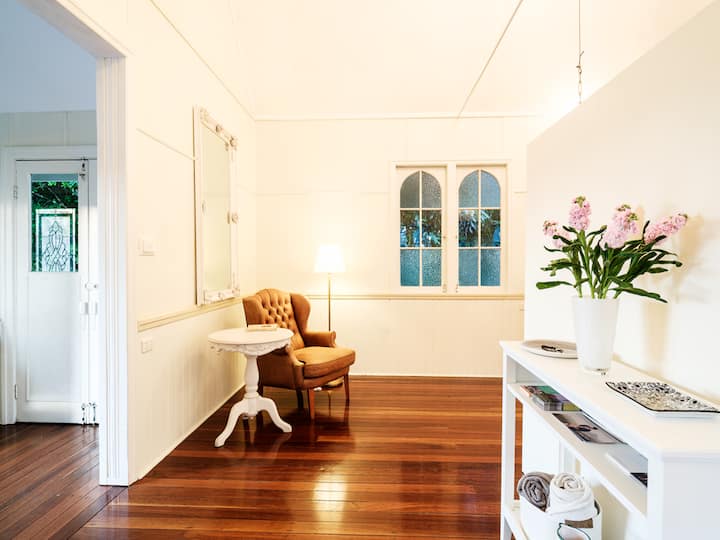 Little White Chapel Maleny - Maleny