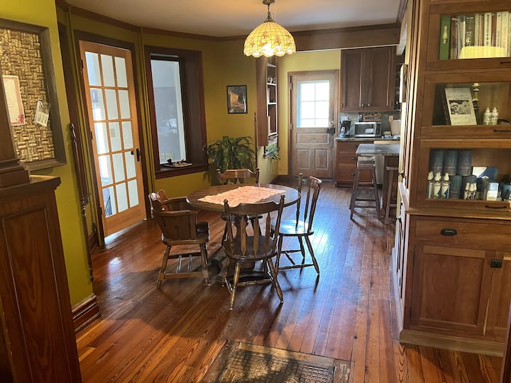 Evelyn's Room At Trout Creek - Allentown, PA