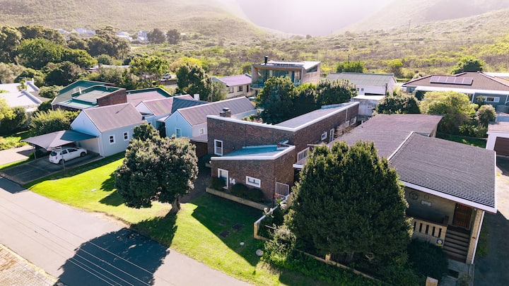 Voelklip Mountain Cottage - Hermanus