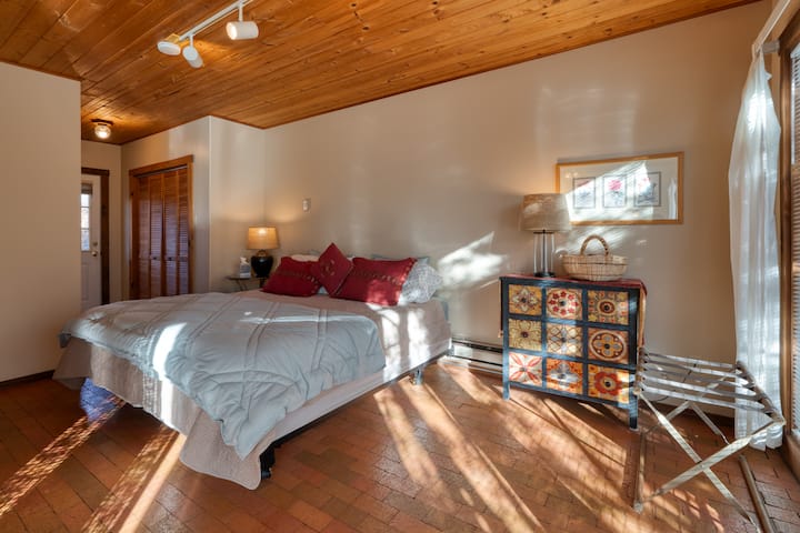 Historic District Casita With Free Museum Passes - Santa Fe