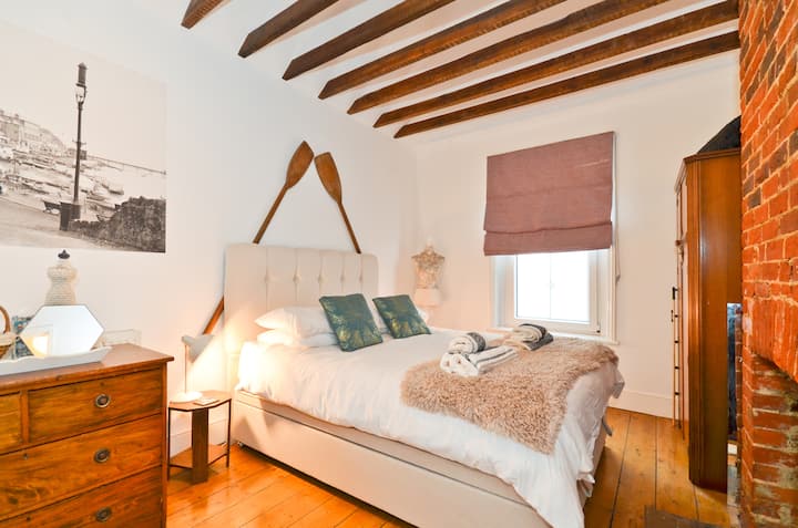 1 Bed Cottage. Couples, Bath Lovers And Dogs - Mount Bay
