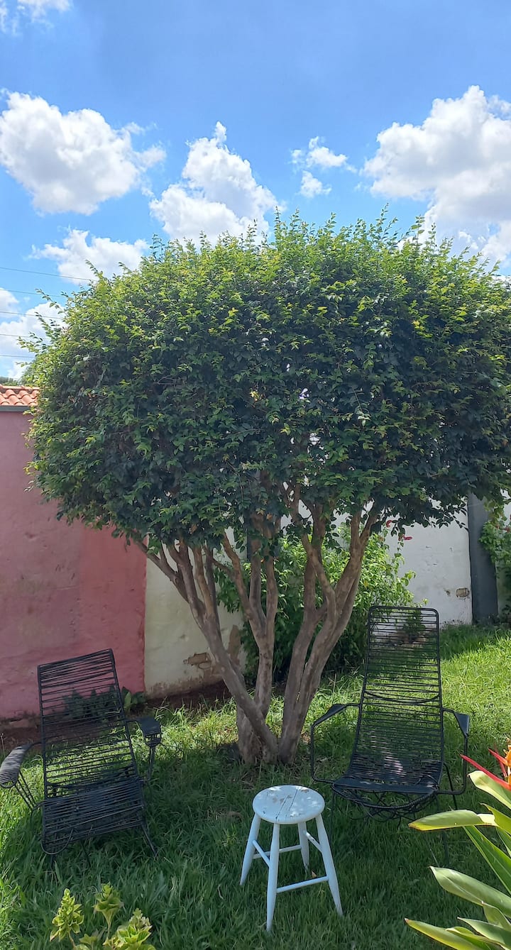 Quarto Para 1 Indivíduo Em Casa Comparatilhada. - アメリカーナ