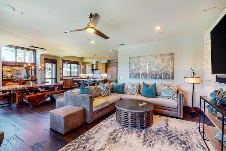 Gondola Vista - 4 Bedroom Villa - Zephyr Cove, NV