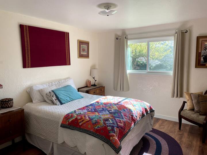 South Hills Getaway - Eugene, OR