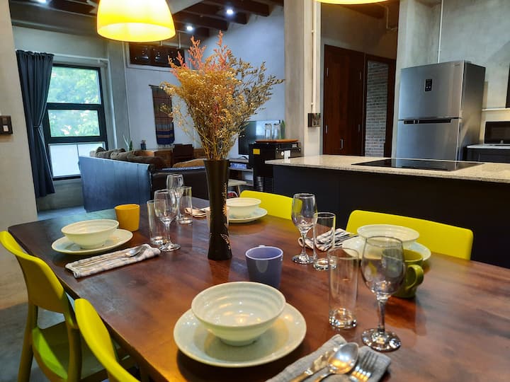 Modern Loft Home In The Heart Of Luang Prabang - Luang Prabang