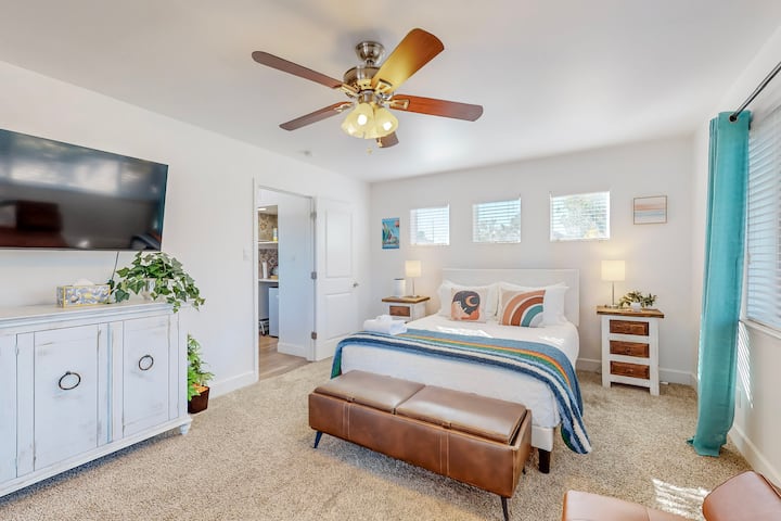 Skyhighcasita Luxury Retreat Near Unm With Views! - Albuquerque, NM