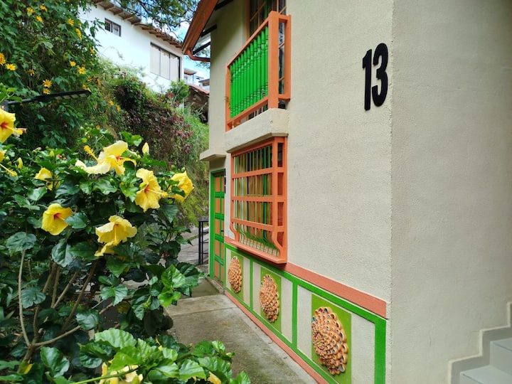 Charmante Maison Dans Un Emplacement Parfait - Guatapé