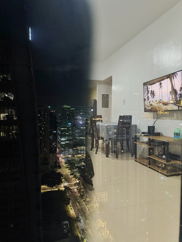 Bgc Great View-central Location - Taguig