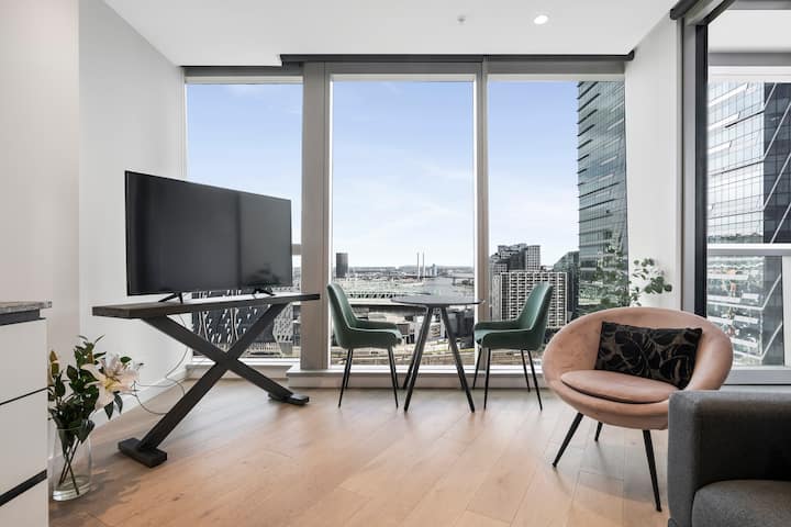 West Side | Spencer St Apt W Marvel Stadium View - Melbourne