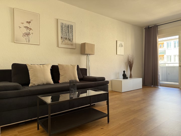 Modern Flat Nearby The Subway - Munique