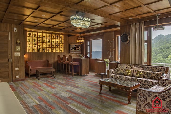 The Log House - 2bhk Heated Home -By Homestaydaddy - Solan