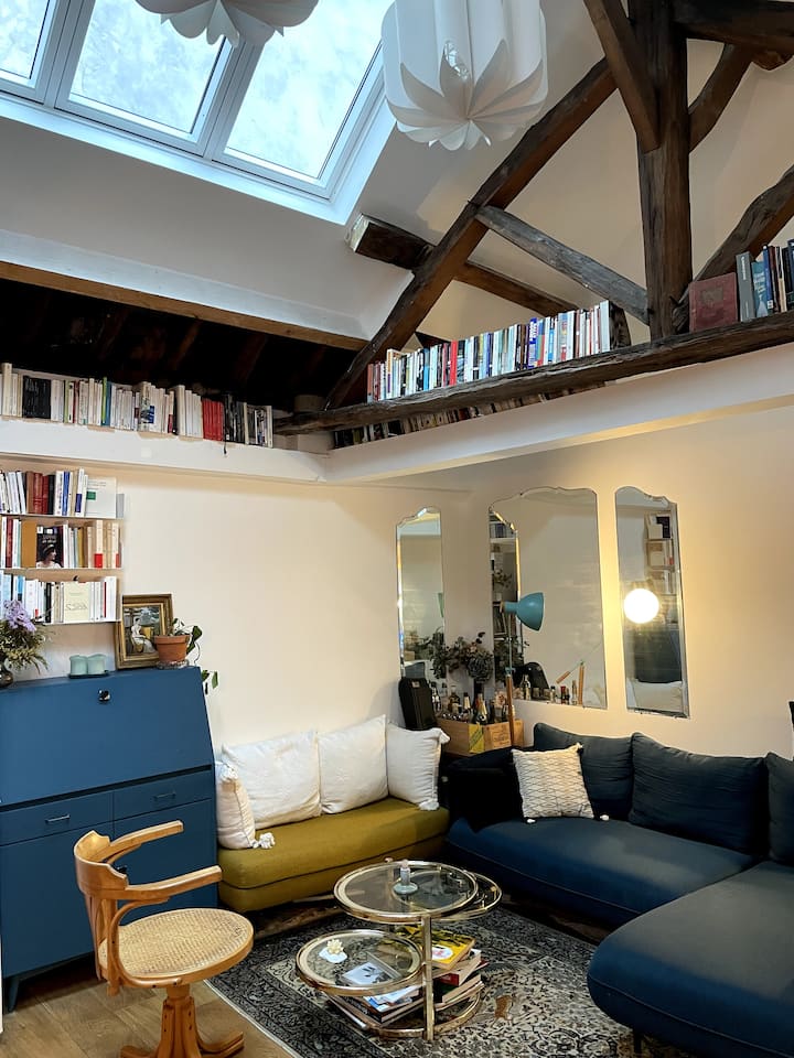 Appartement - Verrière Et Toit Cathédrale - Paris