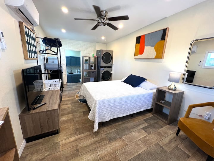 Cozy Casita In Manhattan Heights - El Paso, TX