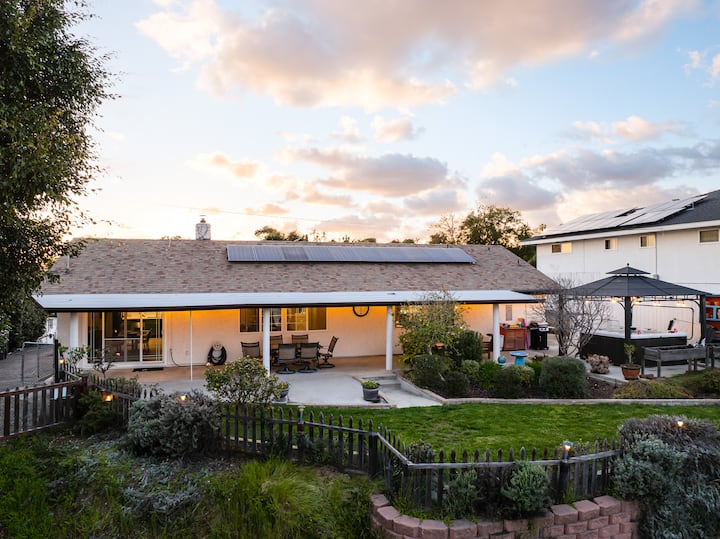 Secluded Family Escape: Game Room, Hot Tub, Beach - Bonsall, CA
