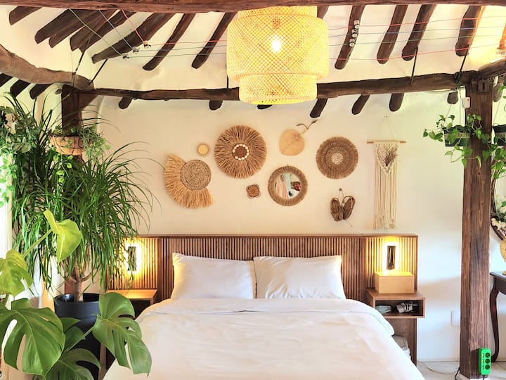 [스테이 아안유] 함안군 촌캉스 감성독채숙소(160평, 오직 1팀) - 함안군