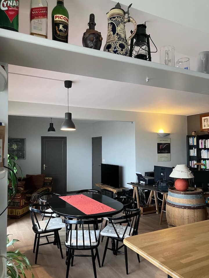 Comme Chez Vous 2ch 95m² Parking + Terrasse + Vue - Etterbeek