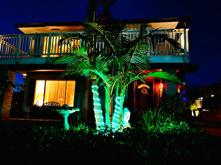 Tropical Retreat Close To Beach - Pismo Beach