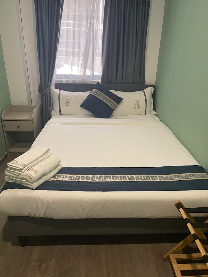 Charming Room To Stay For 2@nus (105) - Jurong East