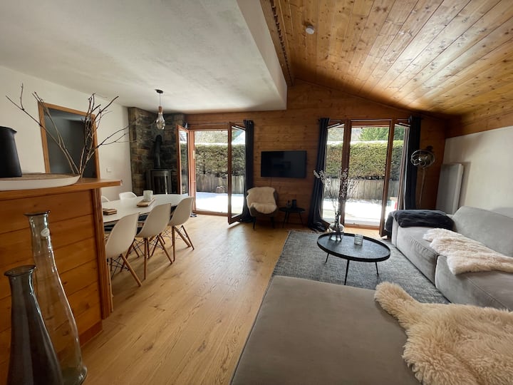 Chalet Apartment Next To Skilift, Private Parking - Chamonix-Mont-Blanc