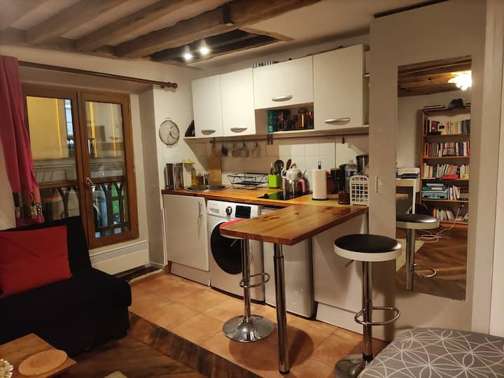 24 M2 Studio & Cozy & Central - Paris