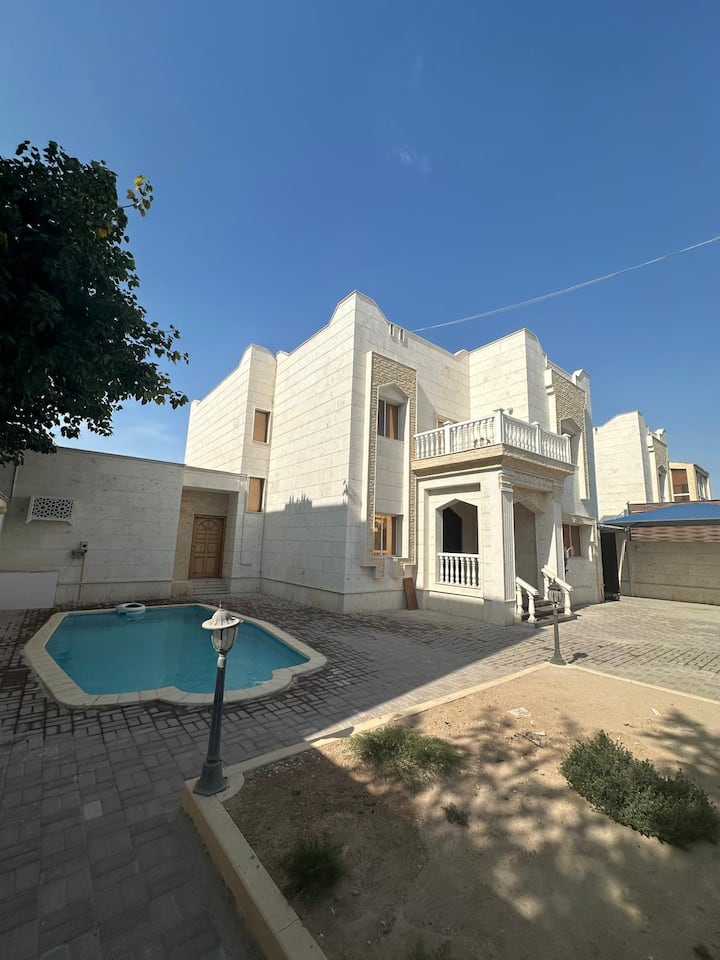 Fully Luxury Villa 30 With Swimming Pool - Qatar