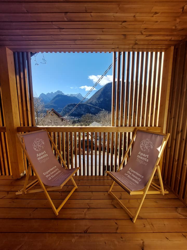 Apartments Triglav, 22 Persons, 2 E-cars Chargers - 斯洛維尼亞