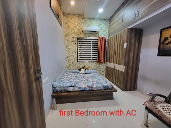 Badal Home Stay Near Iim Indore, Ips And Rrcat - Pithampur