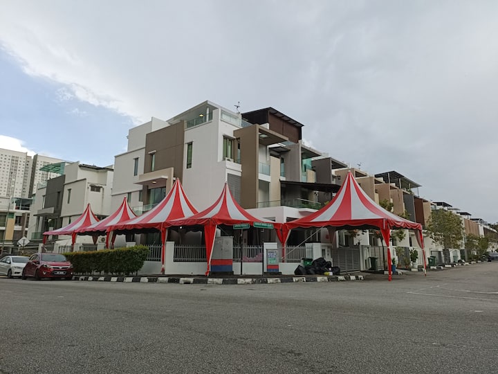 Raffel Residence 199角头间 3层半适合生日聚会 结婚宴会 可停巴士 - Penang