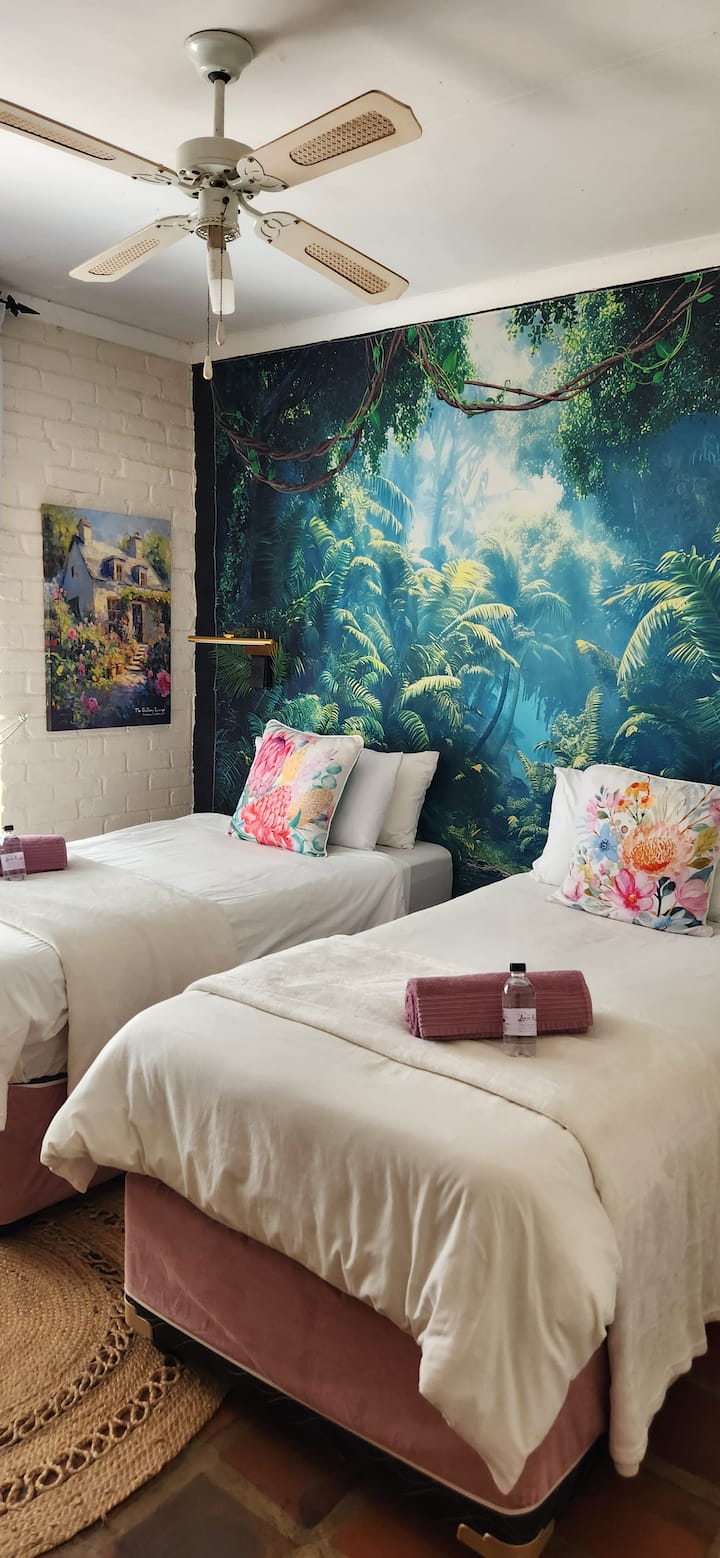 Jungle Nest (Sleeps 2) - Potchefstroom