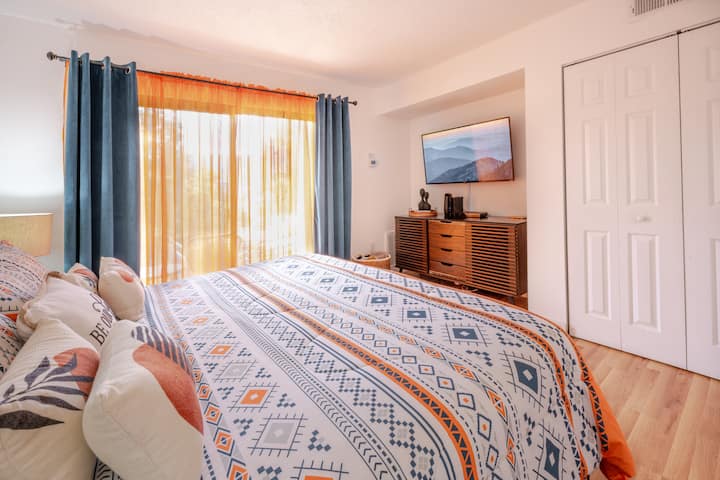 Stylish Gem/dt Gatlinburg/sleeps4 - Gatlinburg, TN