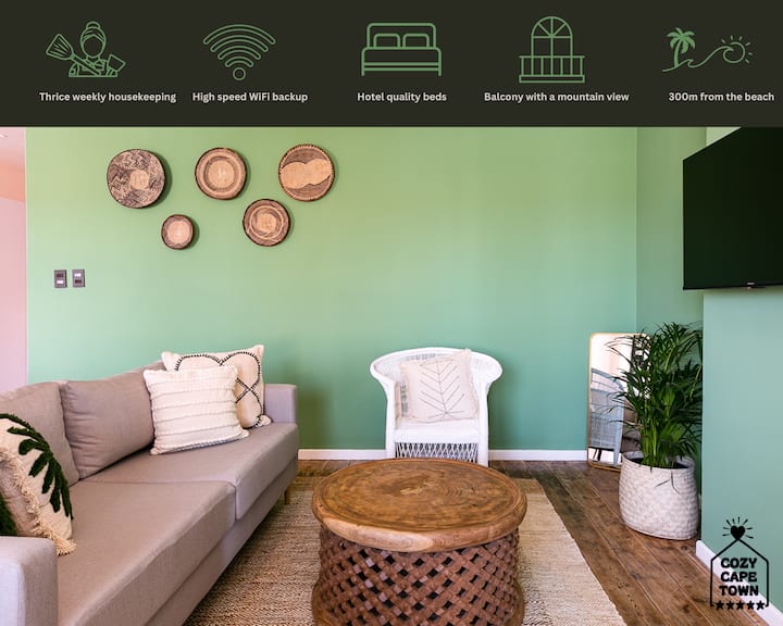 The Palm Peaks W/mountain View & 300m From The Sea - Cape Town