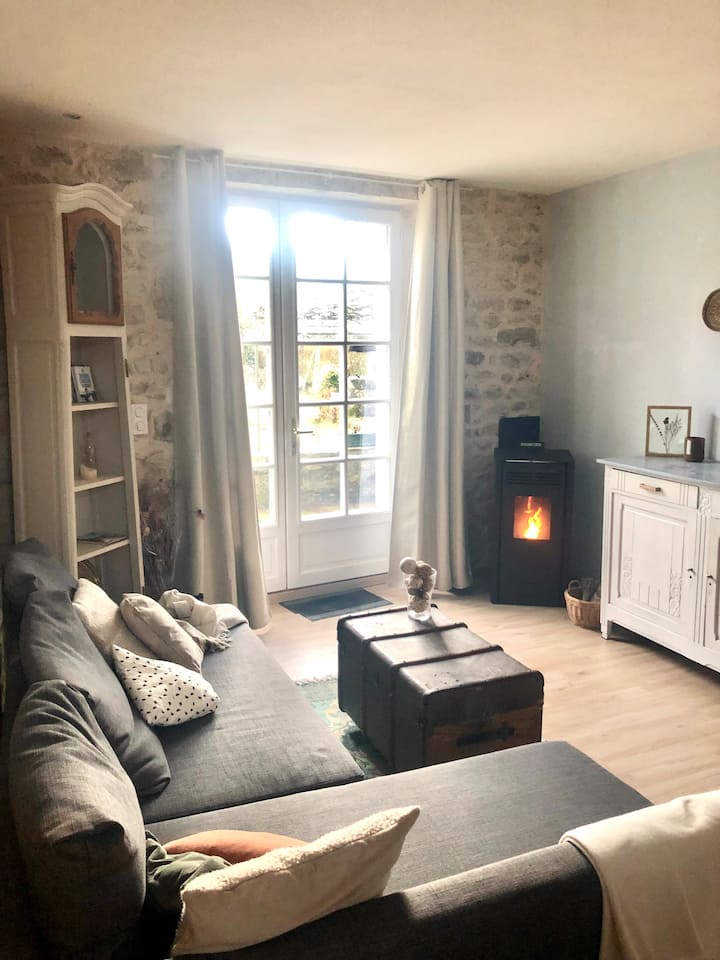 Maison Familiale Au Vert - Cheminée Et Jardin. - Saint-Mathieu