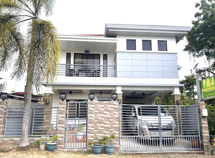 P&j Guesthouse @ Bogo City, Cebu - Bogo City