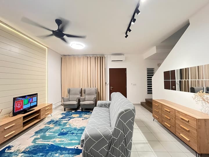 Homestay Bandar Mahkota Banting - Banting