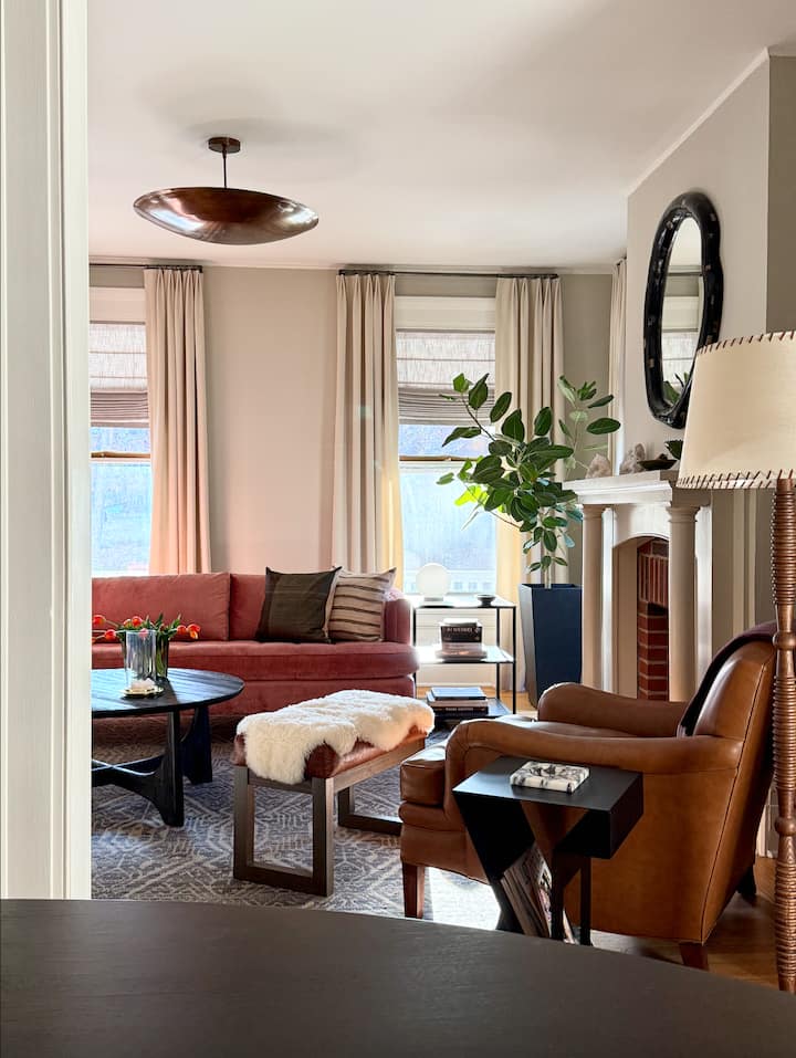 Rosehill 1861 | Historic 4br. Garden Oasis & Sauna - Poughkeepsie, NY
