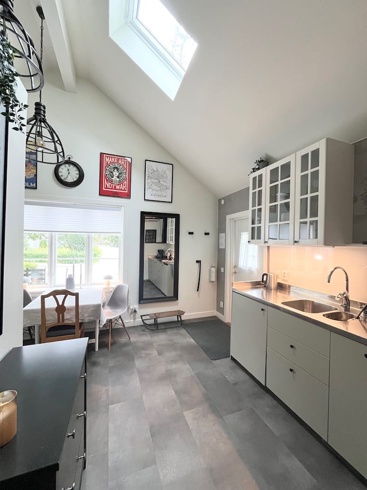 Fristående Privat Gästhus 20 Min Från Sthlm City - Tukholma