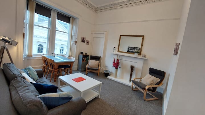 Lovely Old Town Flat, Close To Castle & Princes St - Édimbourg