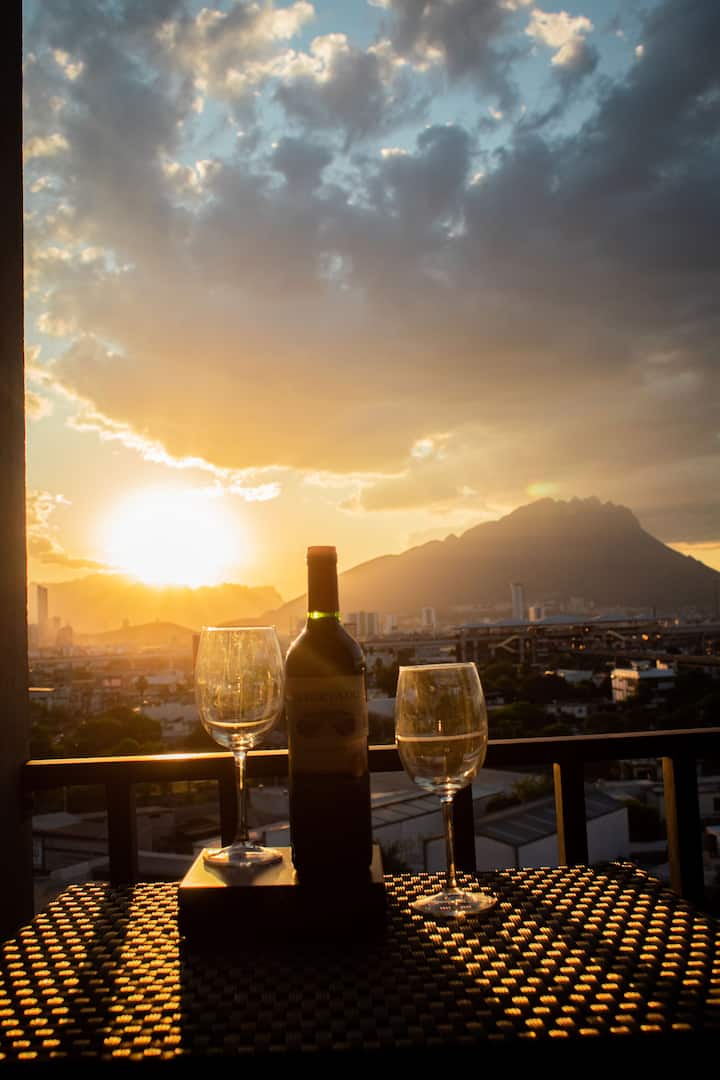 2br Unique Sunsets Comfort @ Fundidora & Arena Mty - Monterrey