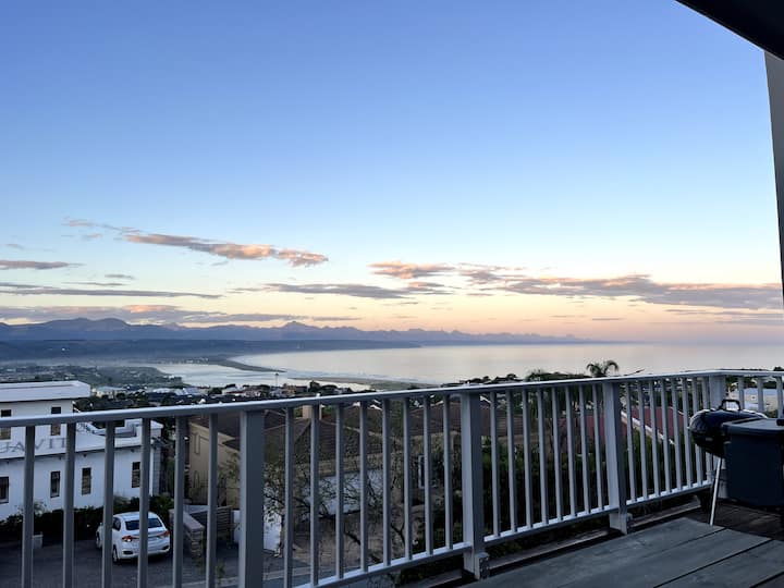Panoramic Mountain And Sea Views - Plettenberg Bay