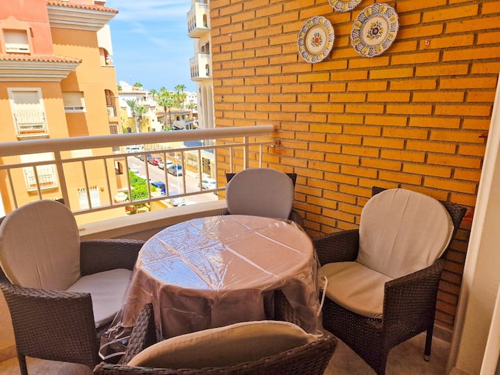 Cozy Apartment 2 Minutes To Beach Balcony - Torrevieja