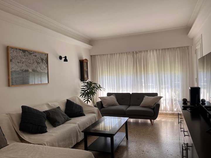 Chalet Con Excelente Ubicación Para 7 Personas. - Mar del Plata